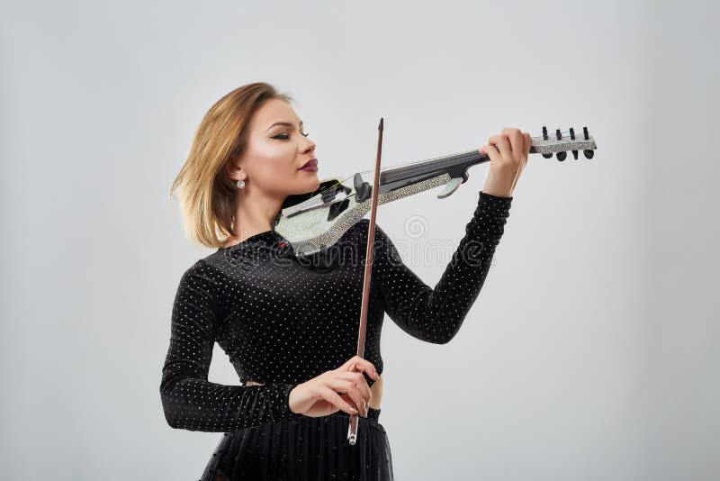 Violin player lady stock photo. Image of fiddle, classy - 106833004