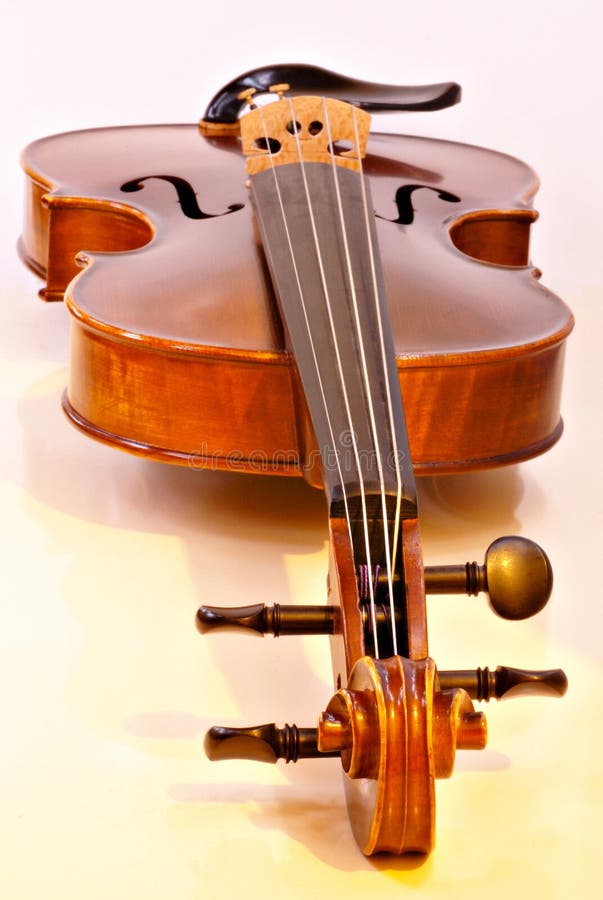 Viool stock foto. Image of kamer, harmonie, symfonisch - 293244