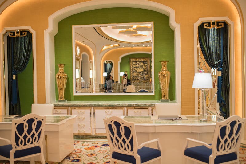 VIP Check-in at the Wynn Palace Editorial Photography - Image of city ...