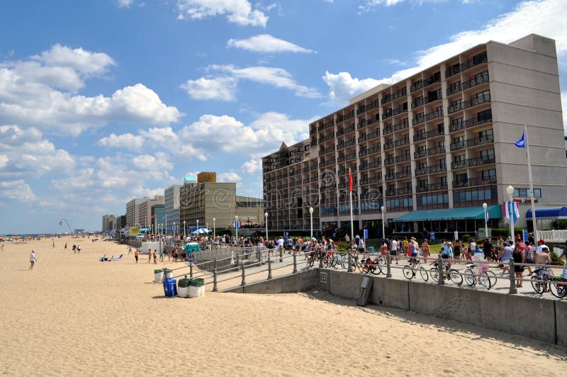 Virginia Beach Boardwalk editorial image. Image of sand - 25113605
