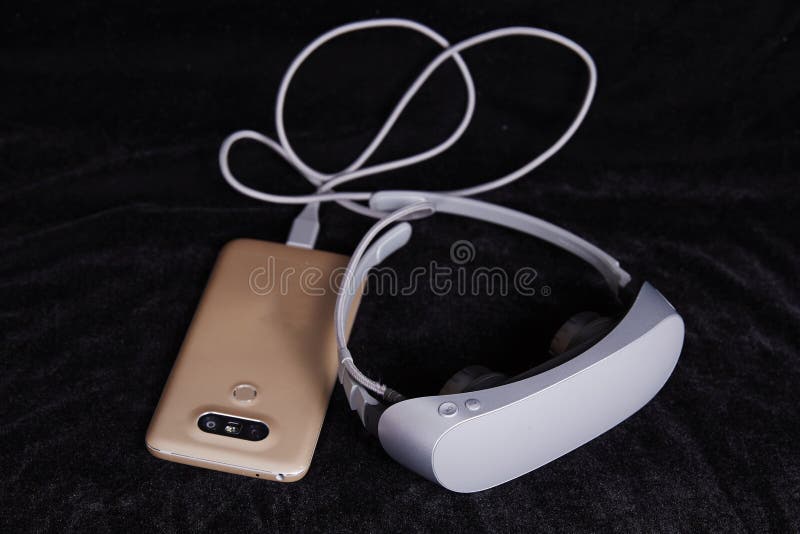 Virtual Reality Glasses , Wearable Technology Stock Photo - Image of ...