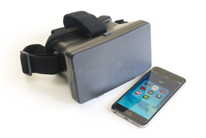 Virtual Reality Headset and Smartphone with VR Editorial Stock Photo ...