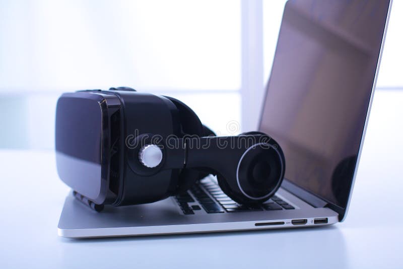 Virtual Reality Smart-phone Headset Concept in Office Stock Image ...