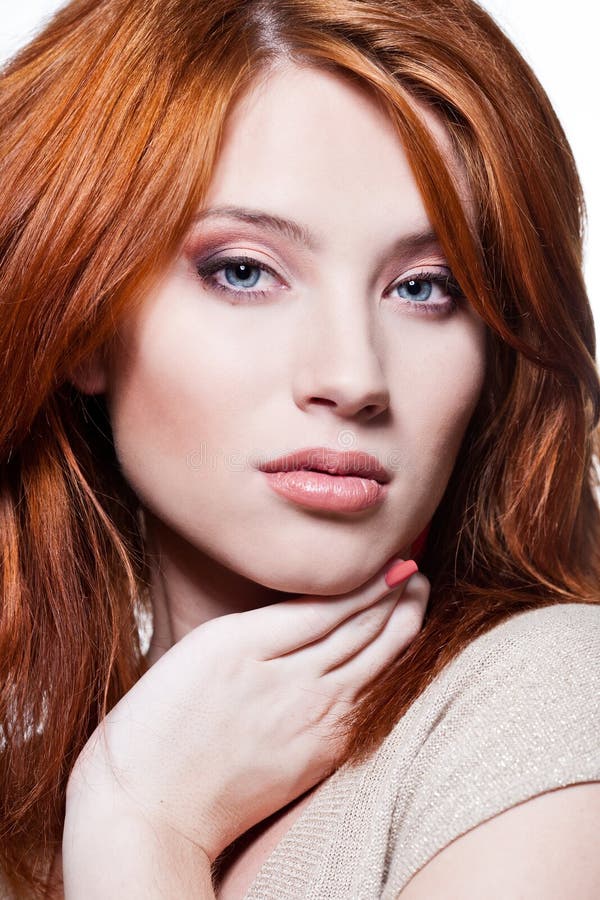 Visage D'une Fille Rousse Sexy Image stock - Image du cheveu, coiffure ...