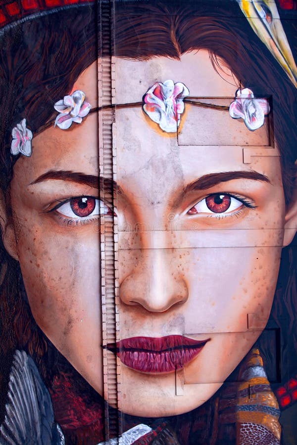 Visage De Graffiti Des Femmes Image stock éditorial - Image du urbain ...