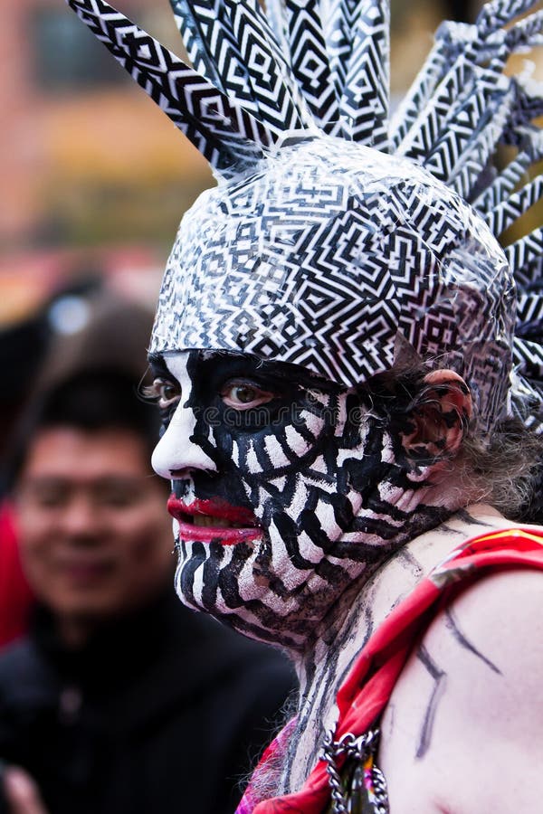 Visage effrayant photo éditorial. Image du greenwich - 18141486