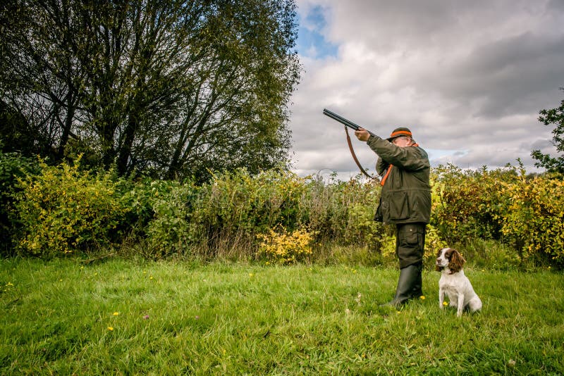 Viser de chasseur image stock. Image du concentration - 36844229
