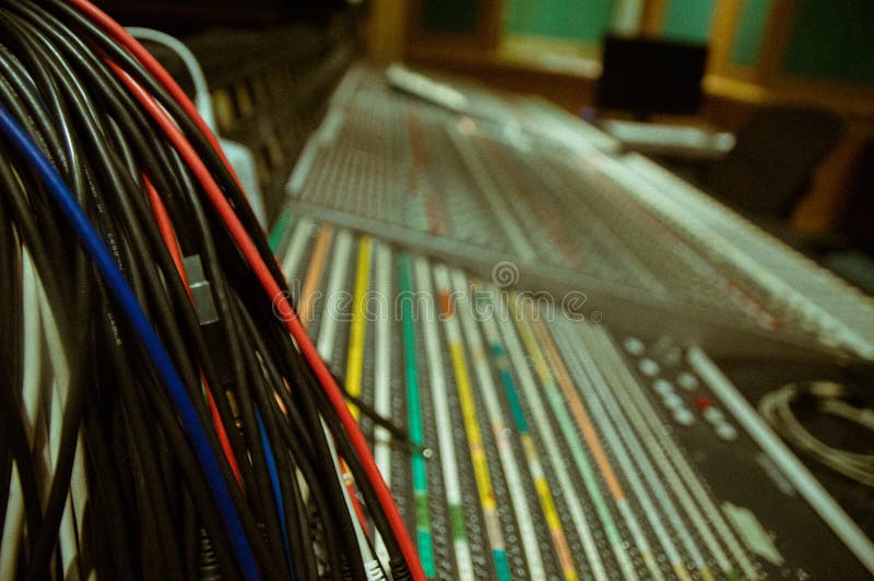 A visit to RAK Studios editorial image. Image of equalizer - 277561590