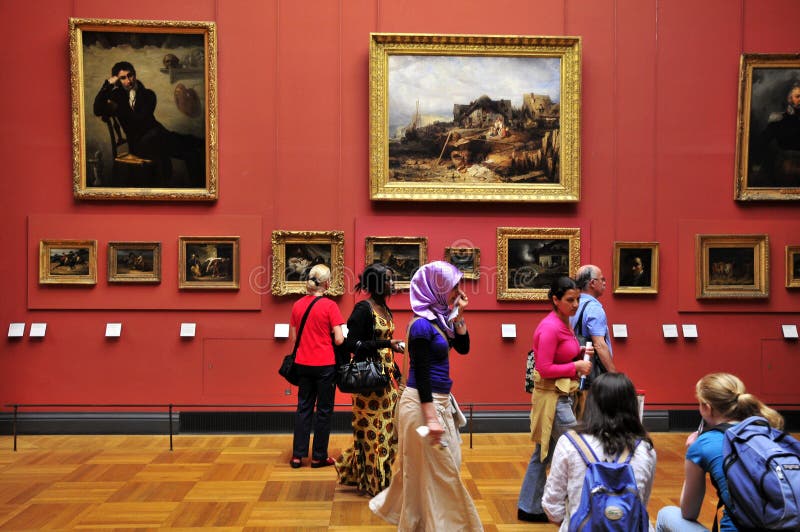 Visitors at the Louvre editorial stock image. Image of exhibition ...
