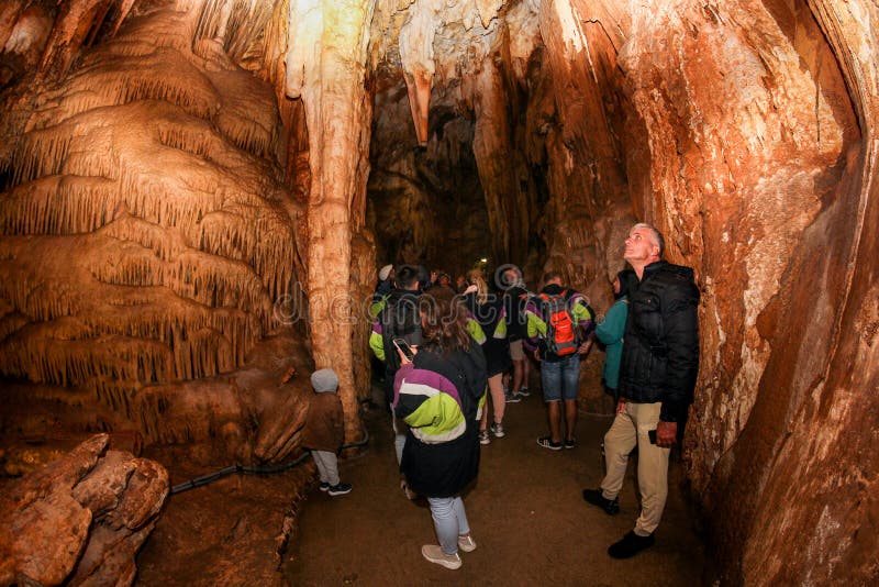 Visitors To the Beautiful Hall of the Cave Editorial Image - Image of ...