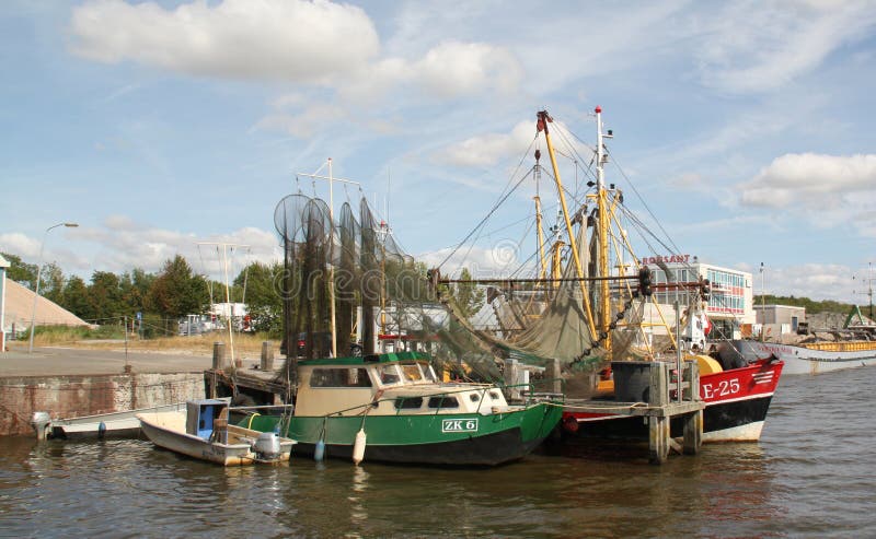 De haven van Zoutkamp. stock afbeelding. Image of kust - 21361055