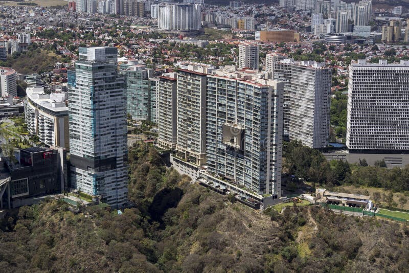 Vista Aérea De Interlomas En Ciudad De México Foto de archivo editorial ...