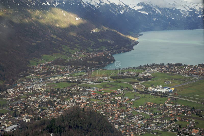 Vista Aérea a Interlaken, Suiza Imagen de archivo - Imagen de velocidad ...