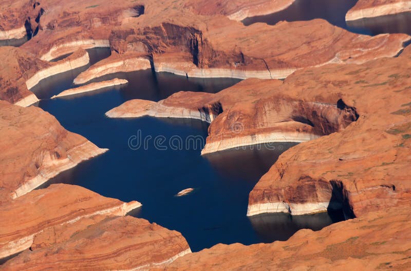Vista Aerea Del Lago Powell Fotografia Stock - Immagine di lago, bello ...