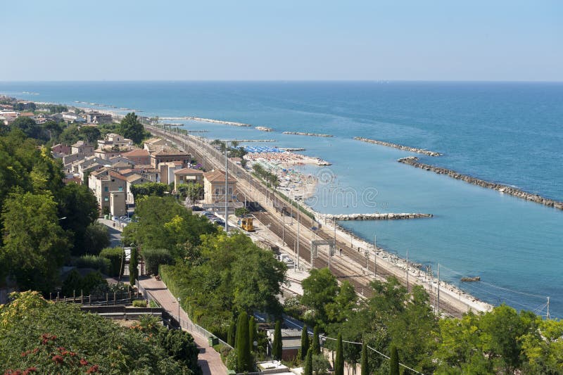 Vista aerea di Pedaso fotografia stock. Immagine di acqua - 20290288