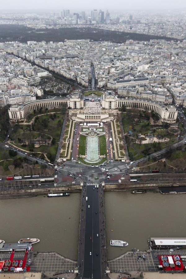 Una Vista Dalla Cima Della Torre Eiffel Fotografia Stock - Immagine di ...
