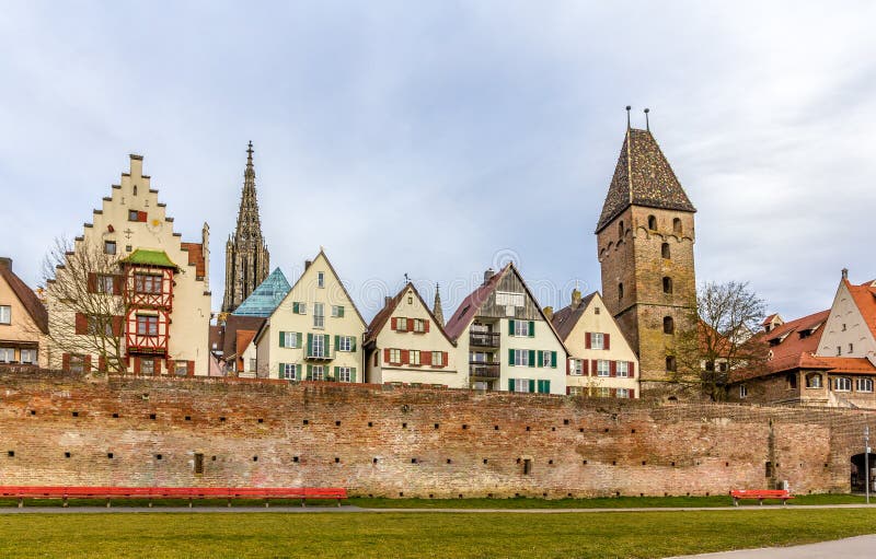 Vista De La Ciudad De Ulm - Alemania Imagen de archivo - Imagen de ...