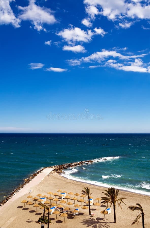 Vista Della Spiaggia Della Costa Del Sol Fotografia Stock - Immagine di ...