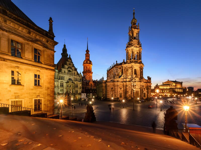 Vista Di Dresda in Una Serata Drammatica. Germania, Sassonia Immagine ...