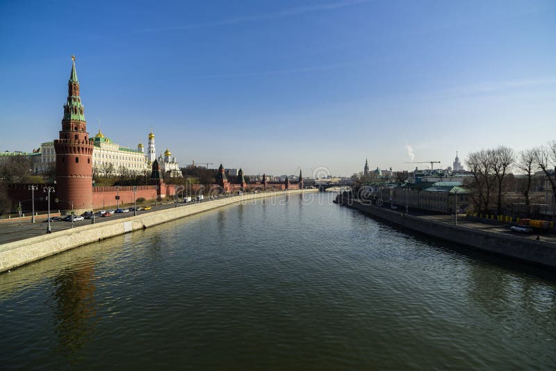 Vista Do Rio De Moscou E Do Kremlin Foto de Stock - Imagem de cultura ...