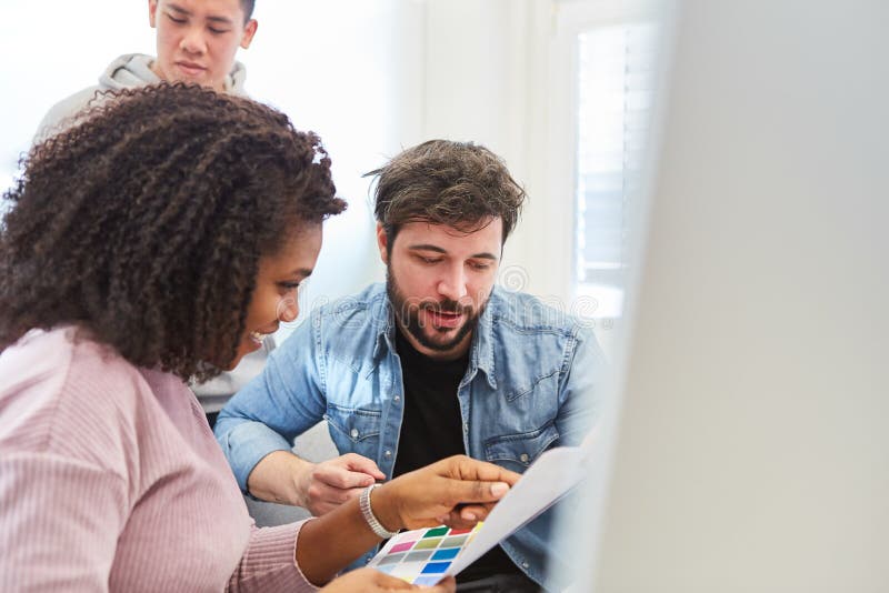 Visual Web Designer Et Sur Le PC Image stock - Image du réalisateur ...