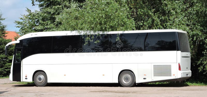 Vit buss arkivfoto. Bild av vitt, sikt, fyrkant, nära - 42594074