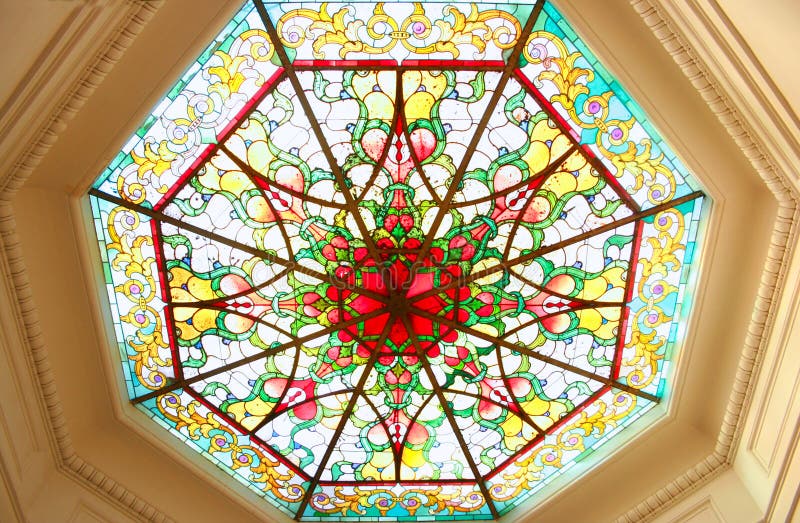 Vitral imagem de stock. Imagem de parede, instrumento - 40202707