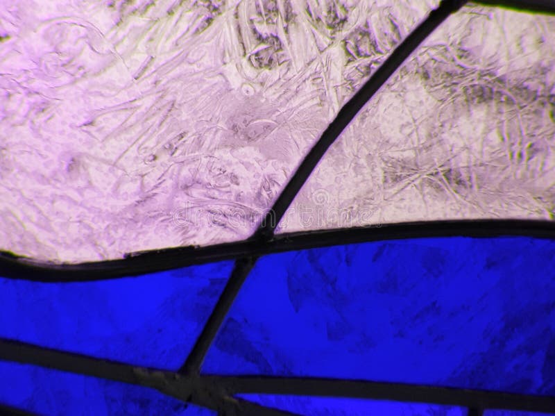 Vitral Com As Cores Violetas E Azuis, Fundo Textured Imagem de Stock ...