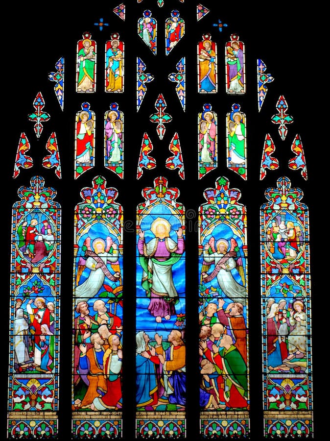 Vitral de la iglesia foto editorial. Imagen de turista - 38641686