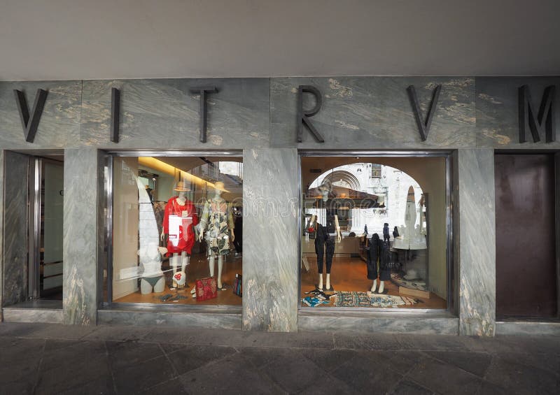 Vitrum store in Como (HDR) editorial photo. Image of architecture ...
