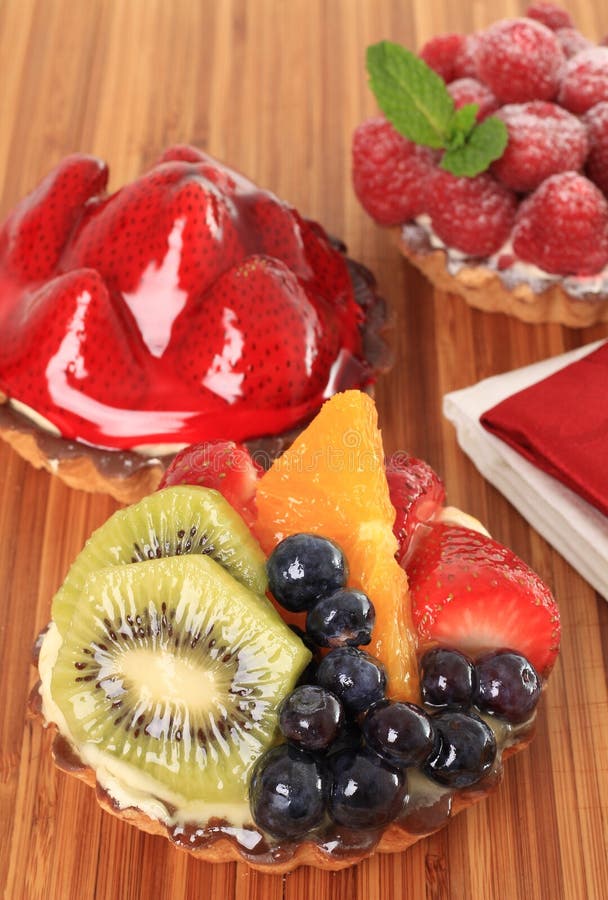 Vlaaien stock afbeelding. Image of munt, gebak, pastei - 21894935