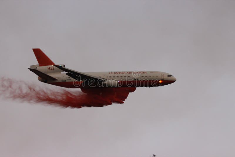 VLAT DC-10 editorial stock photo. Image of vlat, flys - 47845833