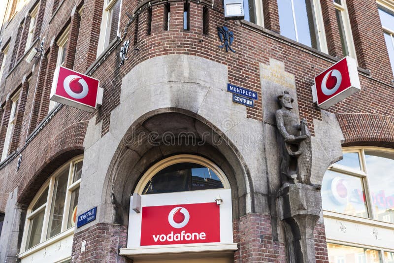 Vodafone Shop editorial photo. Image of trademark, brand - 19867236