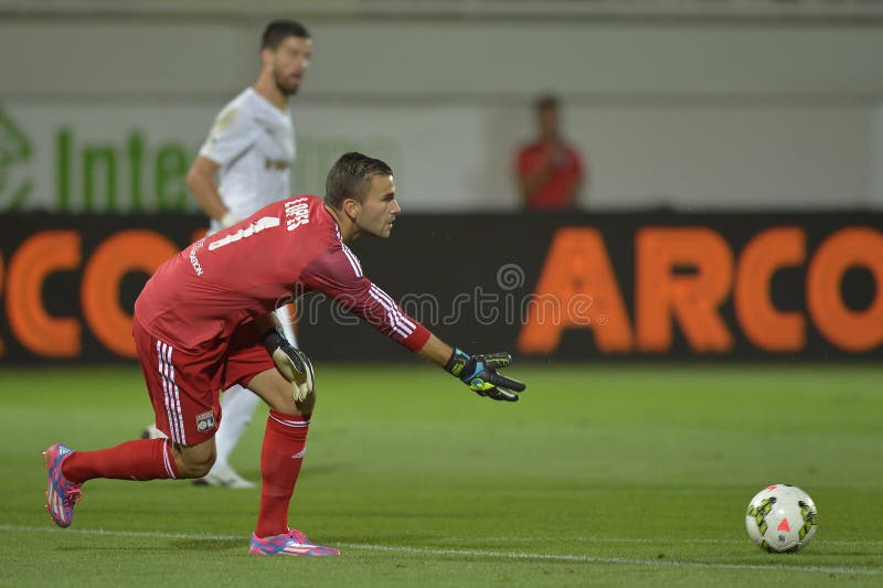 De Voetbalkeeper Bewaart Een Doel Redactionele Stock Foto - Image of ...