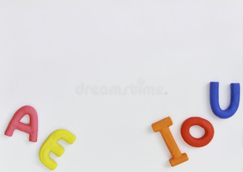 Vogais a E I U M Fundo Branco Imagem de Stock - Imagem de escola ...