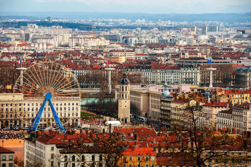 Vogelperspektive Von Lyon Im Herbst Stockfoto - Bild von oper, haus ...