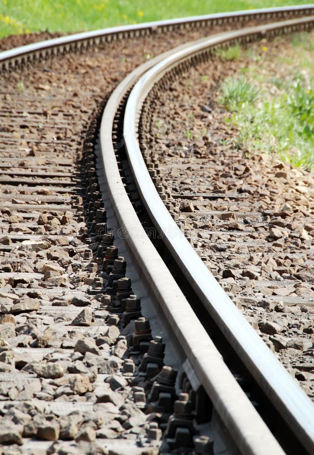 Remblai ferroviaire photo stock. Image du métal, voies - 18182046