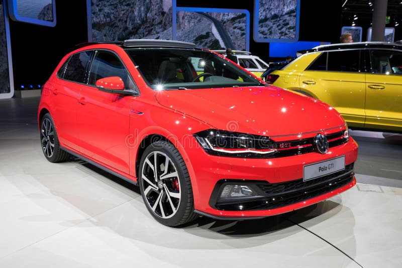 Voiture 2018 De VW Polo GTI De Rouge Image éditorial - Image du voiture ...