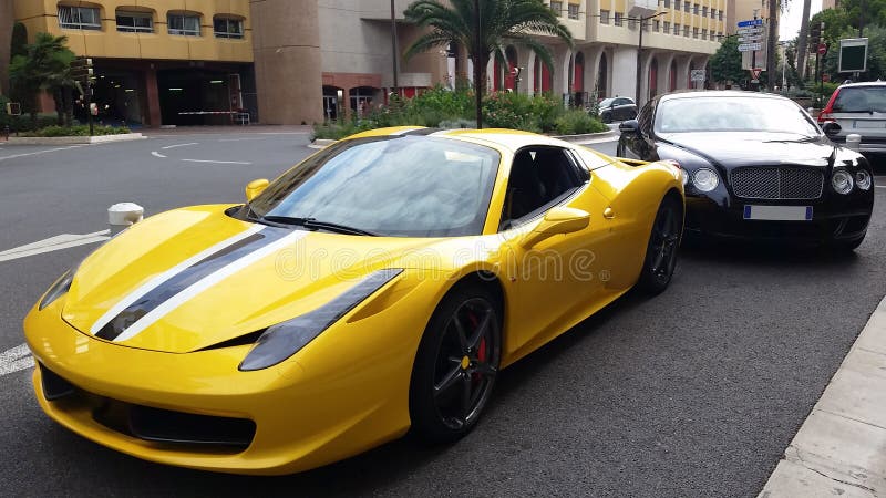 Voitures de luxe au Monaco photo stock éditorial. Image du automobile ...