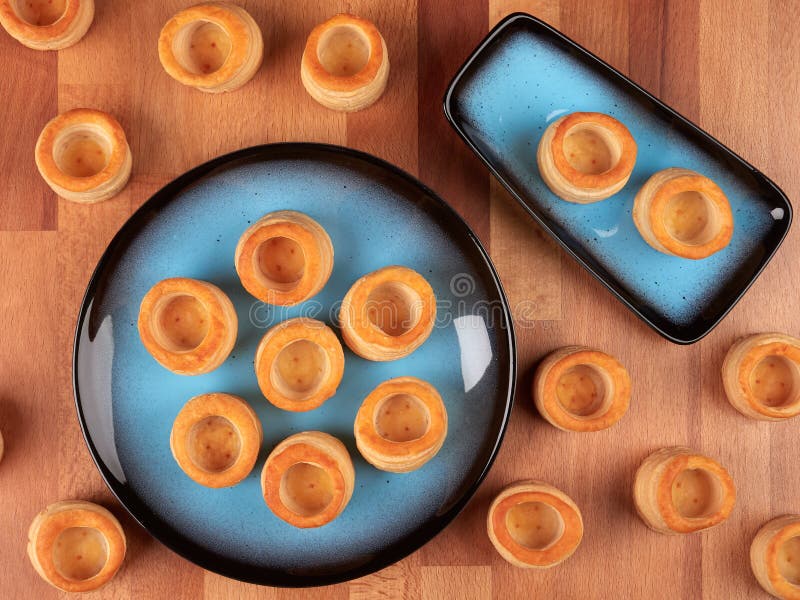 Vol-au-vent: Empty Puff Pastry Shells Stock Photo - Image of empty ...
