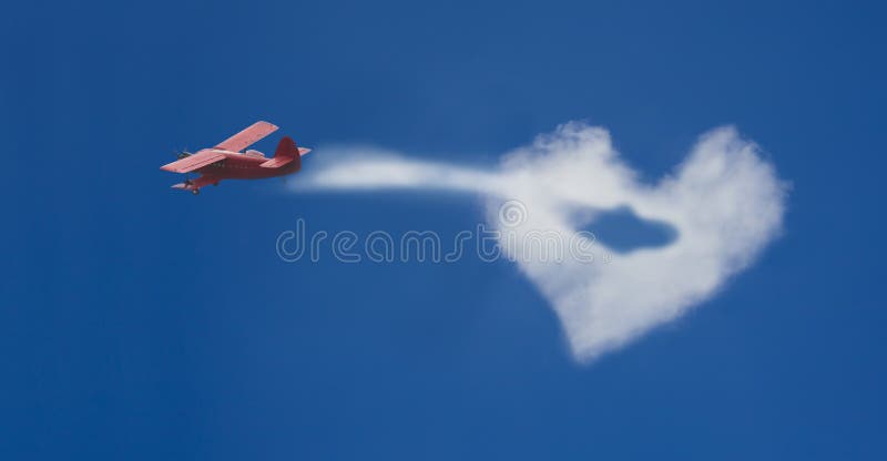 Aimez Le Coeur Dans L'avion D'aviation De Concept De Ciel Photo stock ...