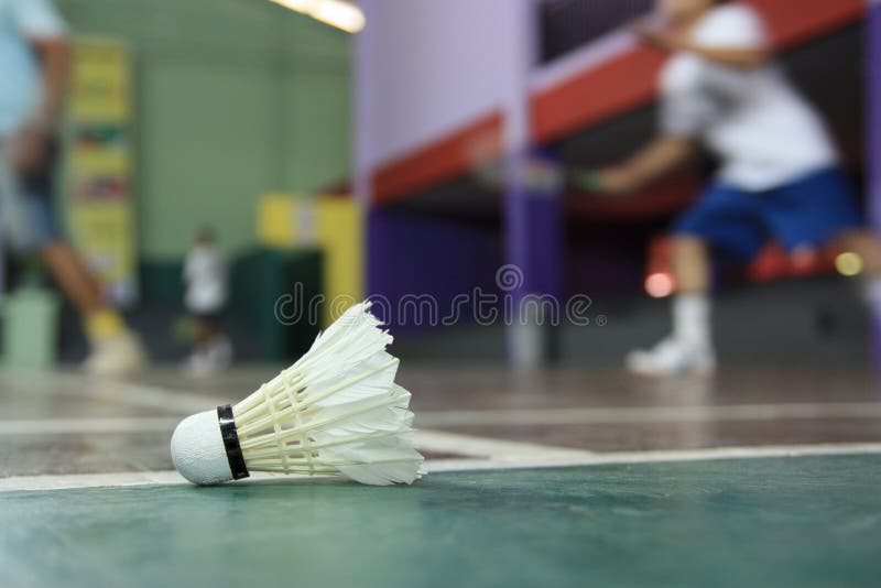 Volano fotografia stock. Immagine di pavimento, badminton - 10605370