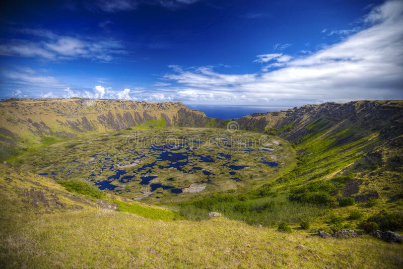 Rano Kau Volcano Crater - Isla De Pascua, Chile Imagen de archivo ...