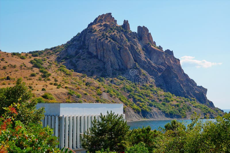 Volcan éteint en Islande photo stock. Image du occidental - 22631452