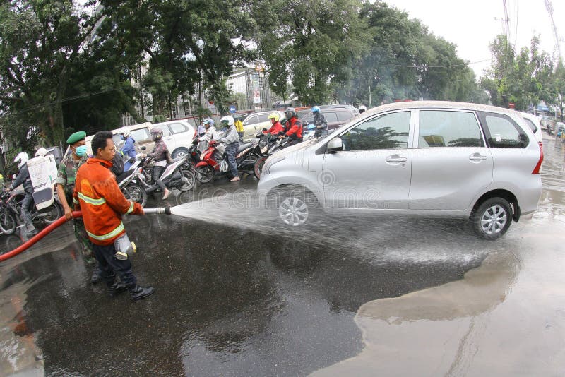 Volcanic ash clean up editorial stock photo. Image of kelud - 37851648