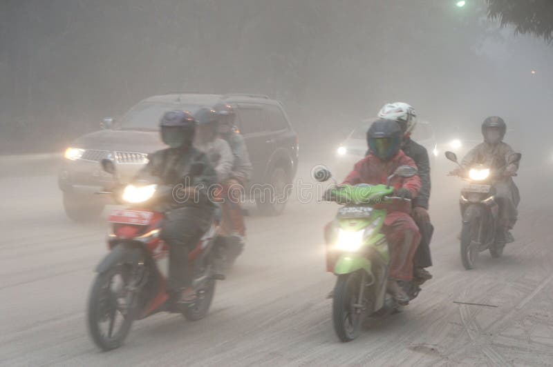 Volcanic ash editorial image. Image of mountain, java - 37850770