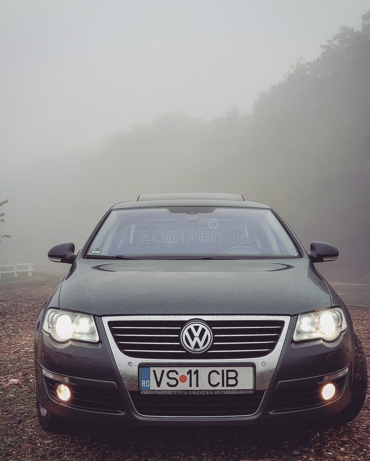 Volkswagen passat b6 editorial photography. Image of volkswagen - 169761682