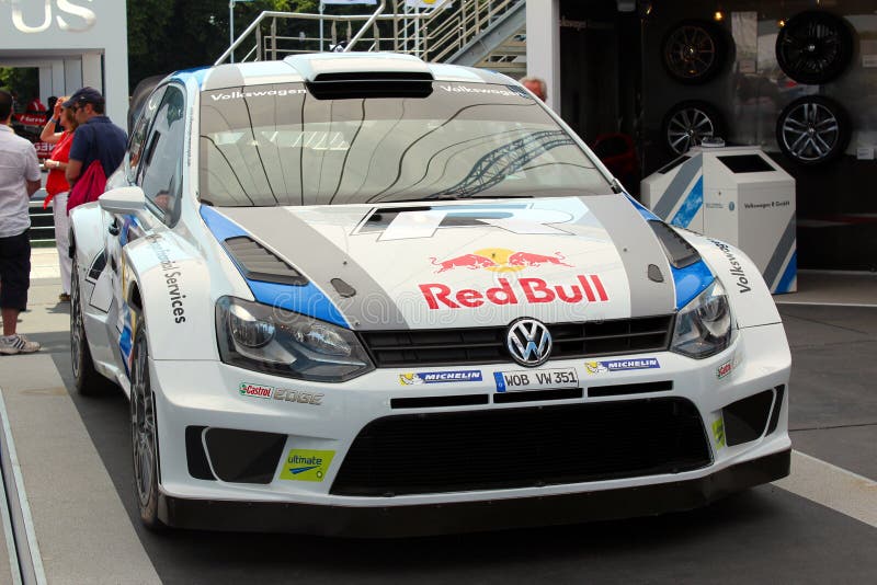 Volkswagen Polo Rally Car photo stock éditorial. Image du sports - 32241948