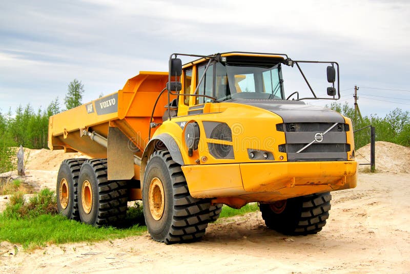 Volvo A40F imagem editorial. Imagem de moderno, cascalho - 119594055