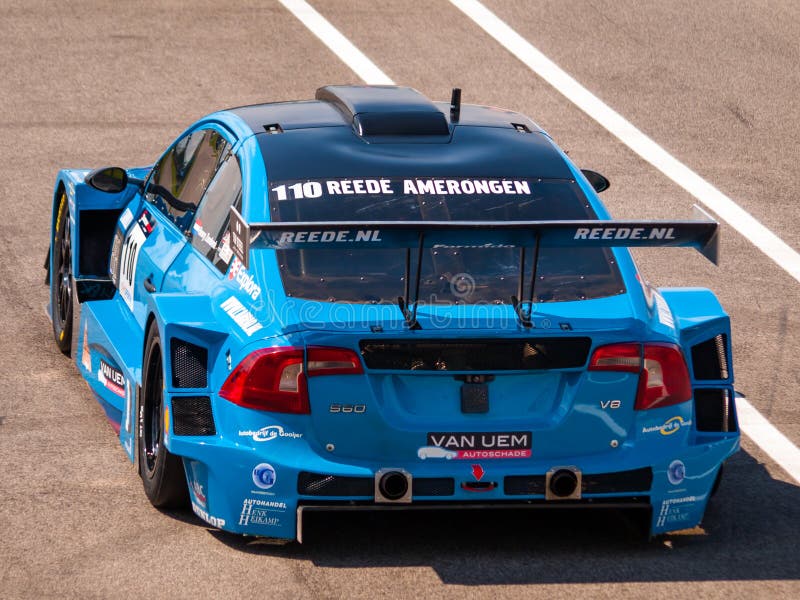 Volvo S60 race car editorial photography. Image of racing - 38479862